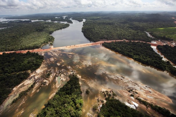 Power-Hungry Brazil Builds Dams, and More Dams, Across the Amazon ...