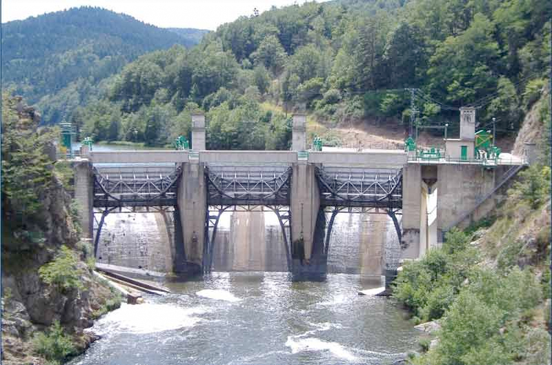 French Dam Removal Opens Way for Atlantic Salmon - International Rivers ...
